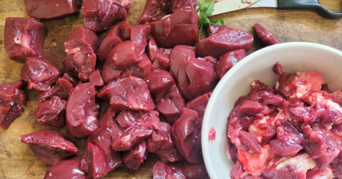 How to Cook Pan-Fried Beef Kidneys - Out by the door
